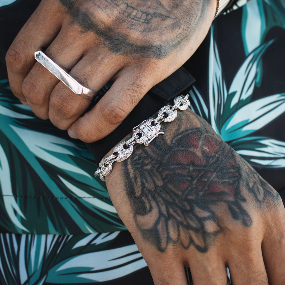 Diamond Puff Bracelet White Gold | The Gold Gods